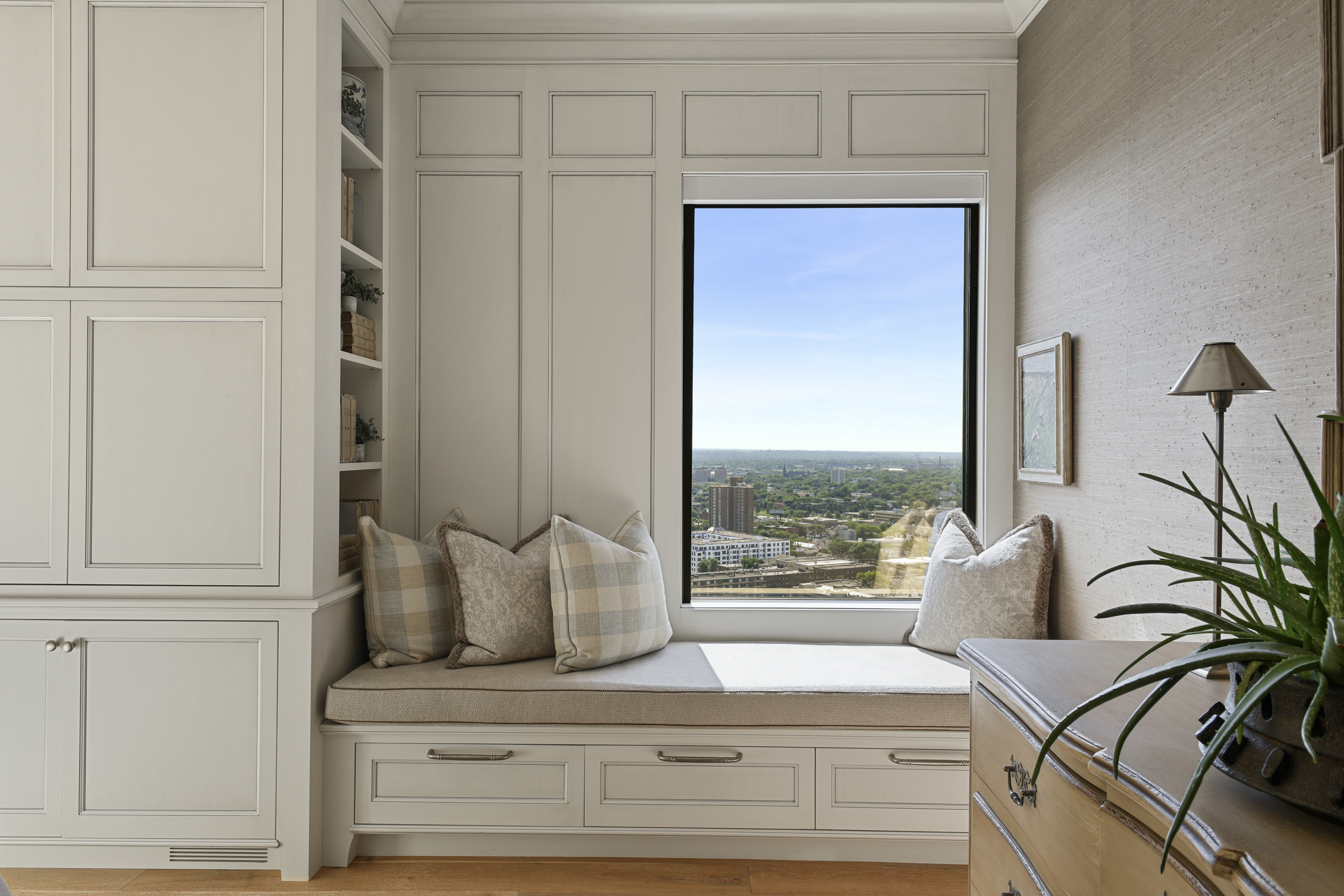 Ivy Tower Loft - PKA Architecture